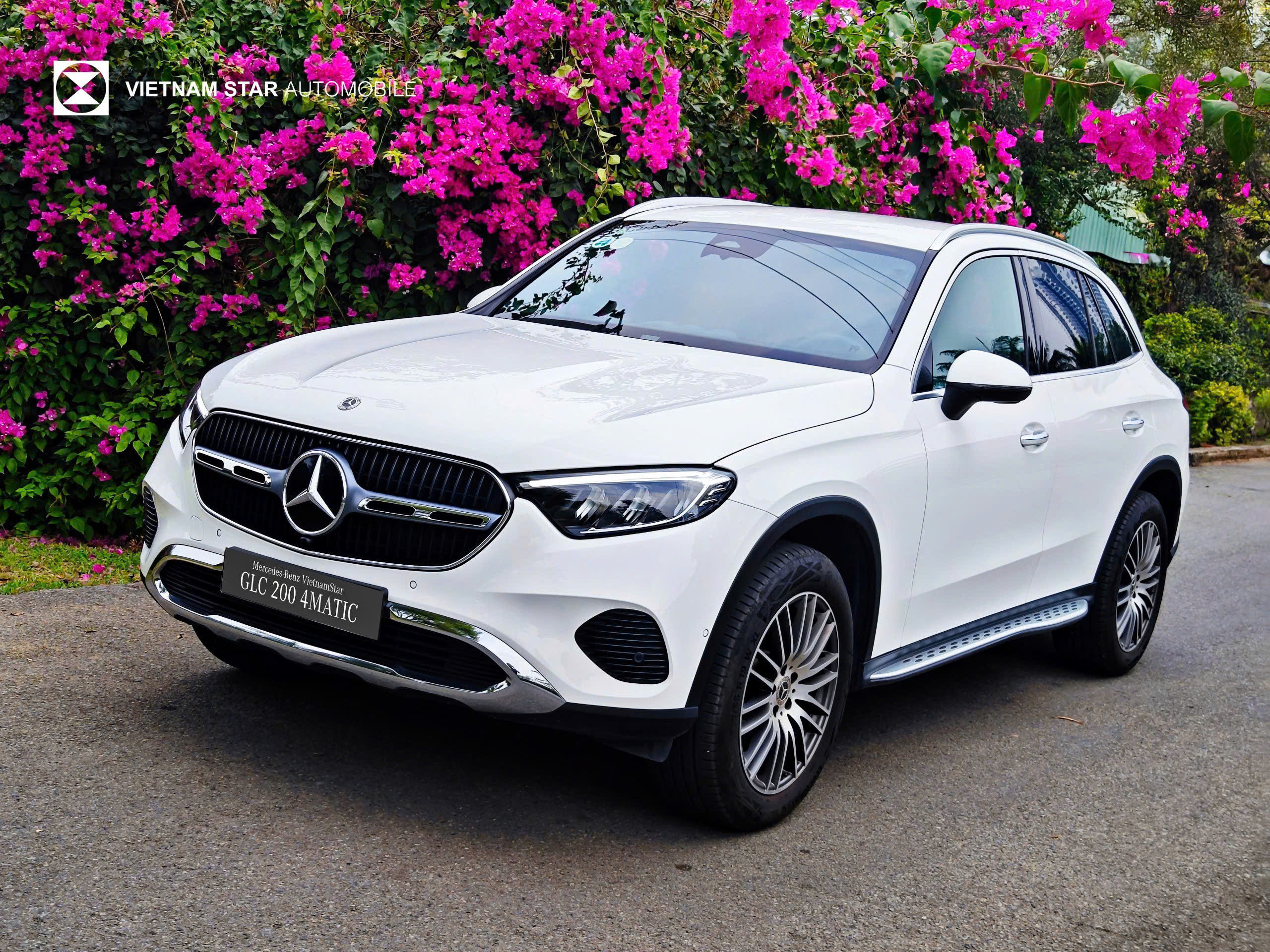 Mercedes GLC 200 Ưu Đãi 100% Thuế Trước Bạ tại Mercedes Phú Mỹ Hưng